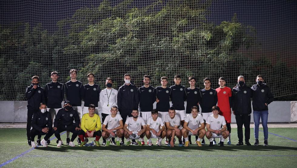 El Atlético acude a observar el desarrollo del Club Costa City